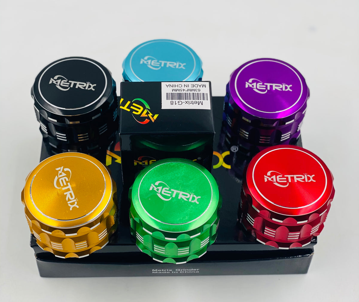 METRIX G-18 63 MM 4 LAYERS GRINDER WITH METRIX BOX – Metrix Distributions